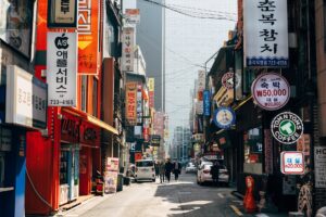 How to Learn Korean: 6 Effective Ways to Learn Korean Fast - Langoly